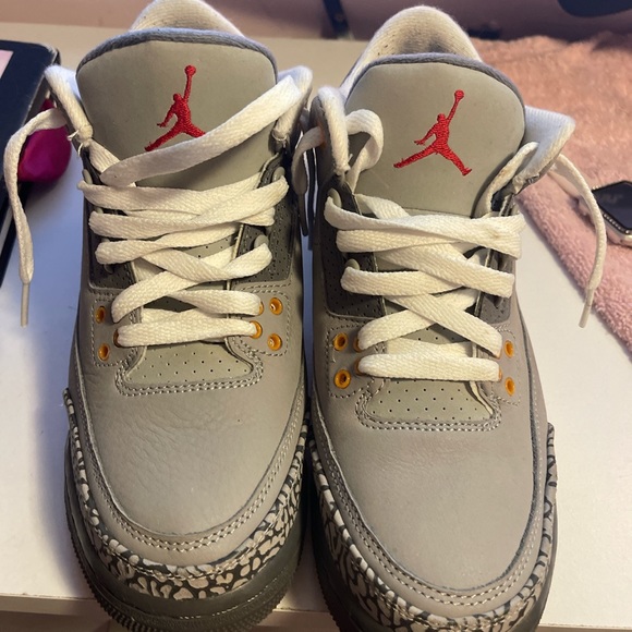 Jordan | Shoes | Jordan Cool Grey 3s Grade School 65 Y Worn About 4 ...